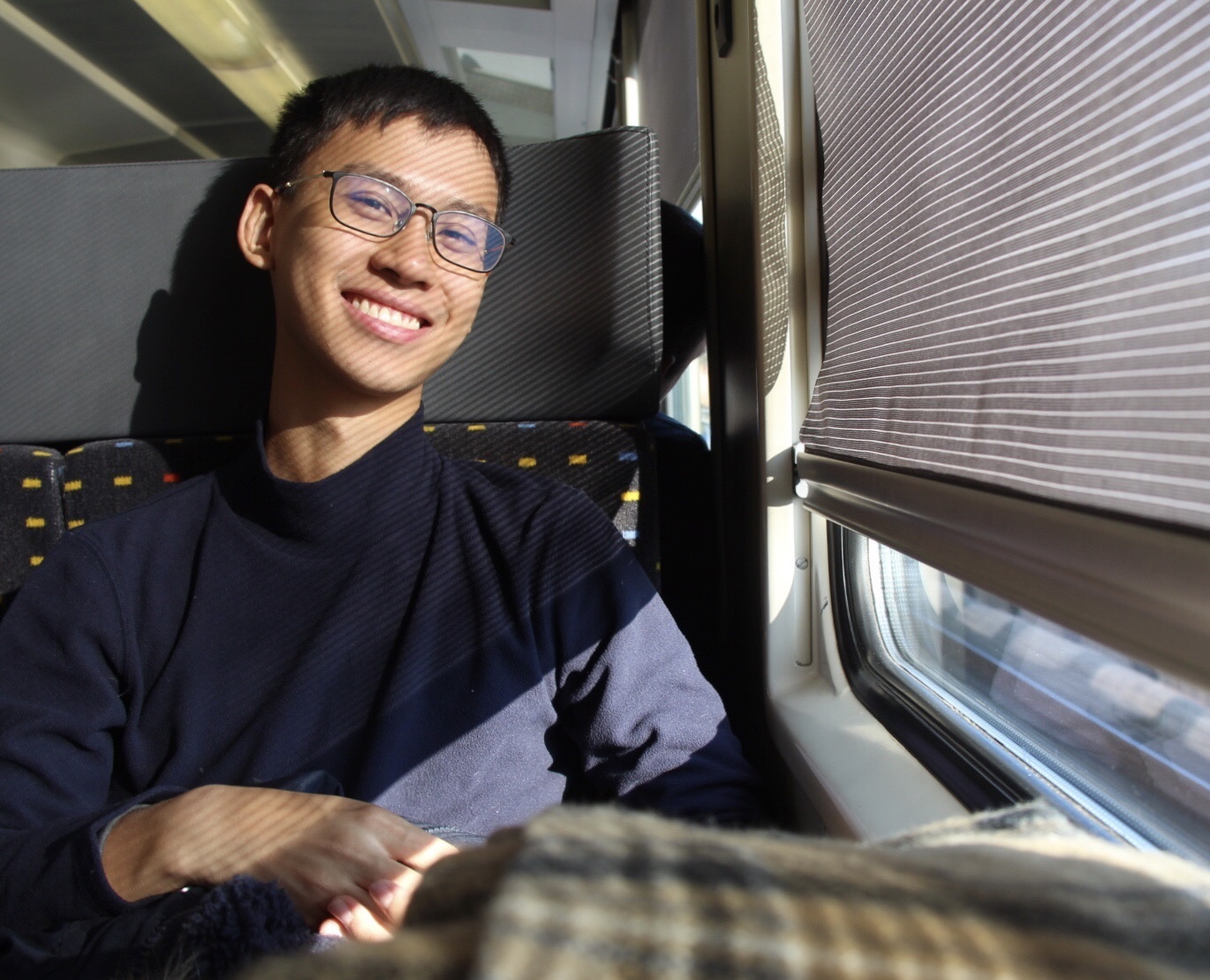 Han Au Chua | Faculty of English