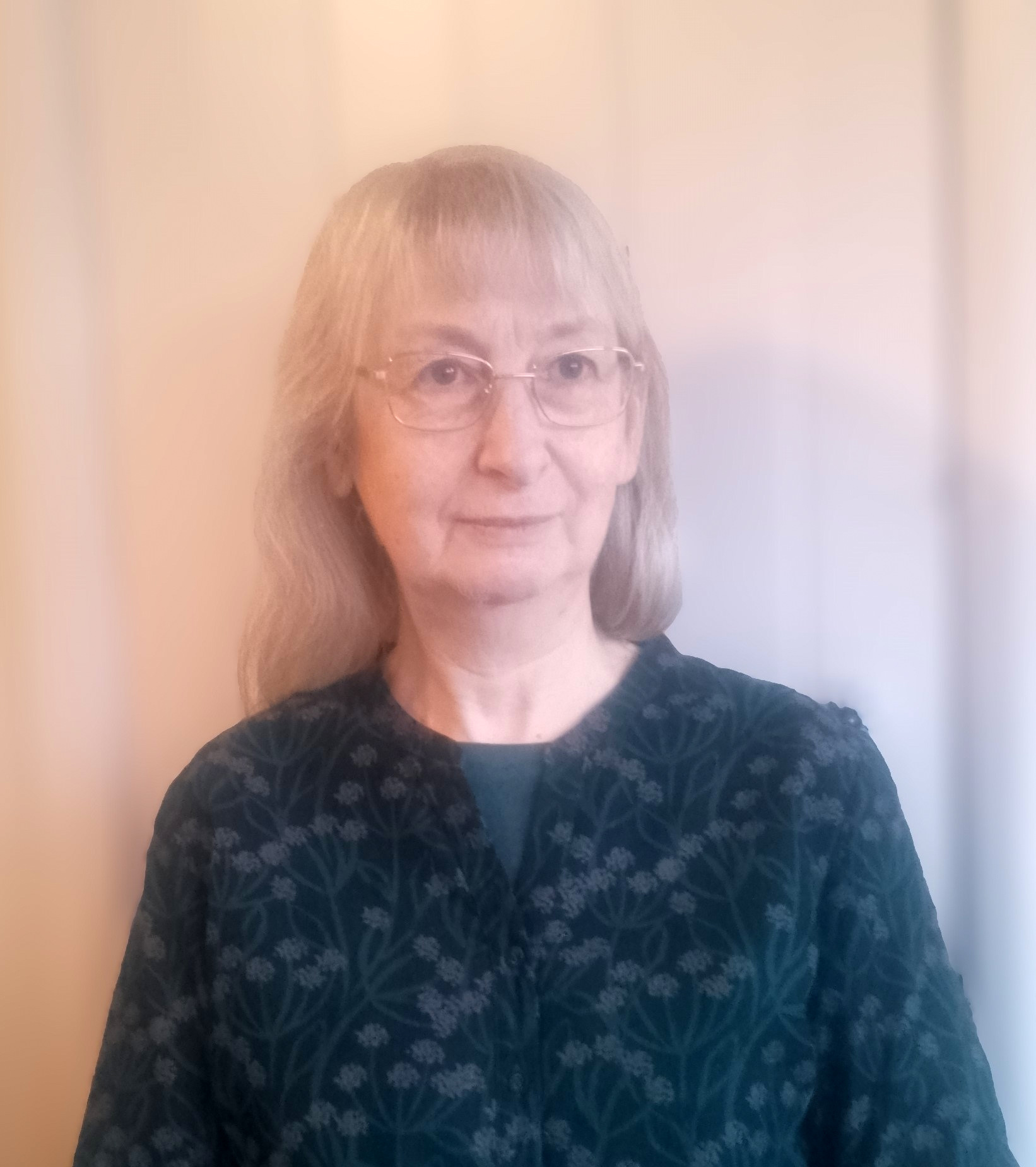 Dr Julia Smith | Faculty of English